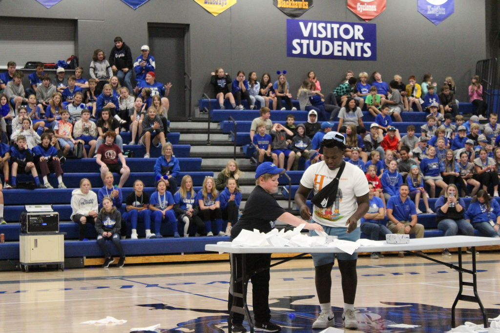 Live Feed | Lake Crystal Wellcome Memorial Secondary School